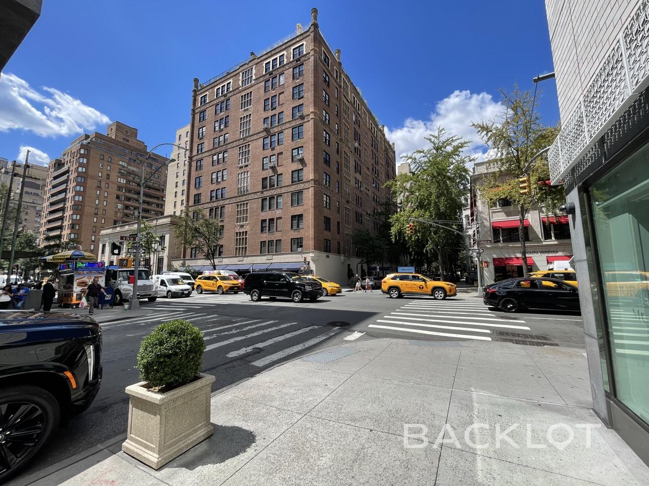 35 E 75th Street (Exteriors) - Backlot