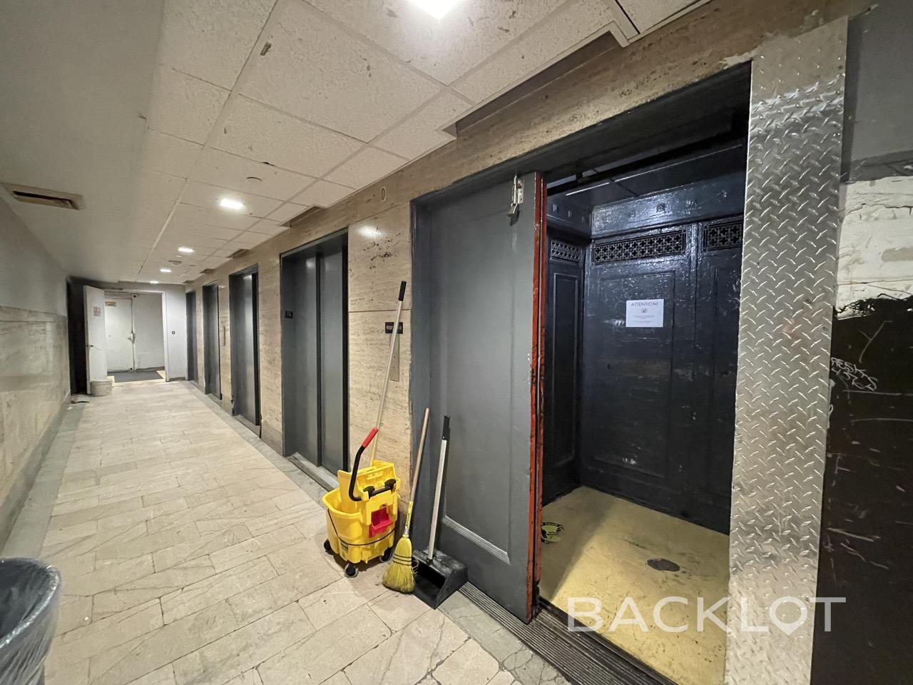 32 Broadway (Loading Docks) - Backlot