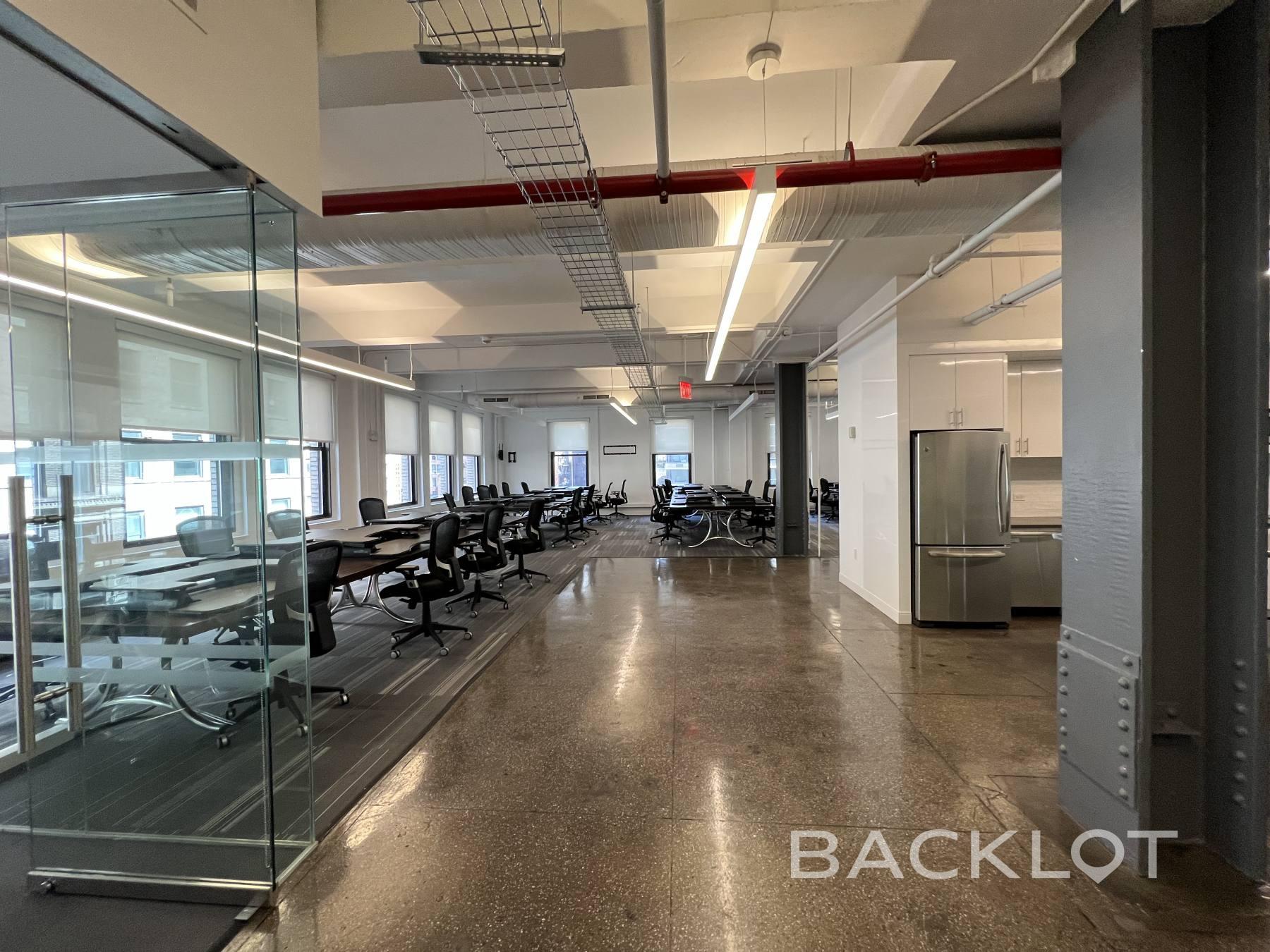 1370 Broadway FL 10 (Offices) - Backlot