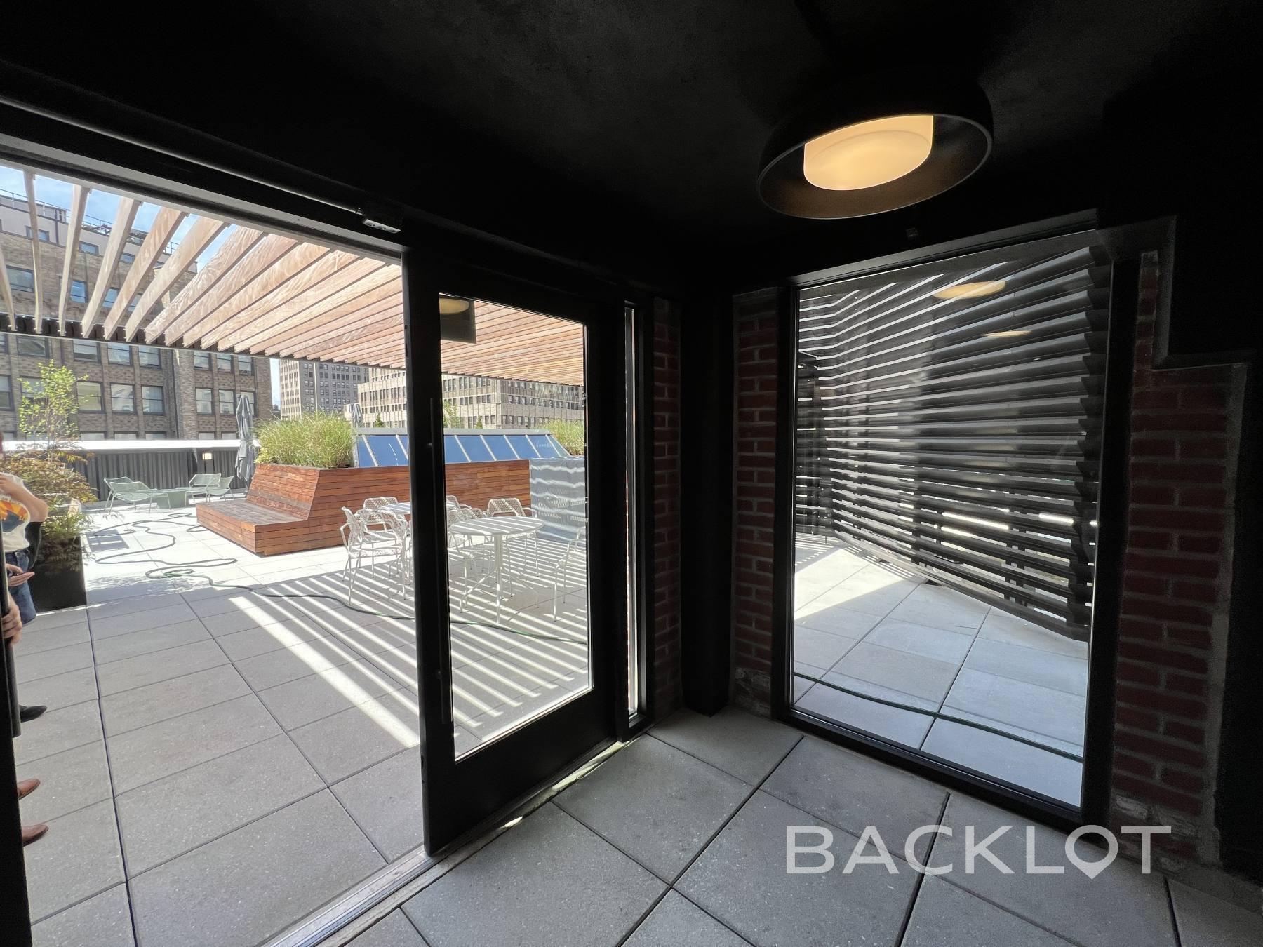 1370 Broadway (Roofs) - Backlot