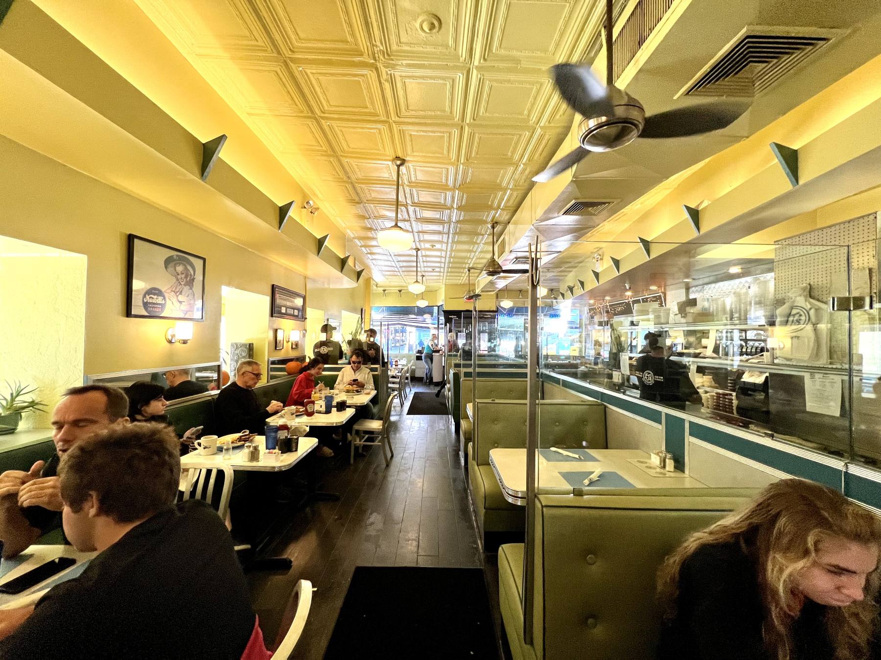 EJ's Luncheonette (Restaurants) - Backlot