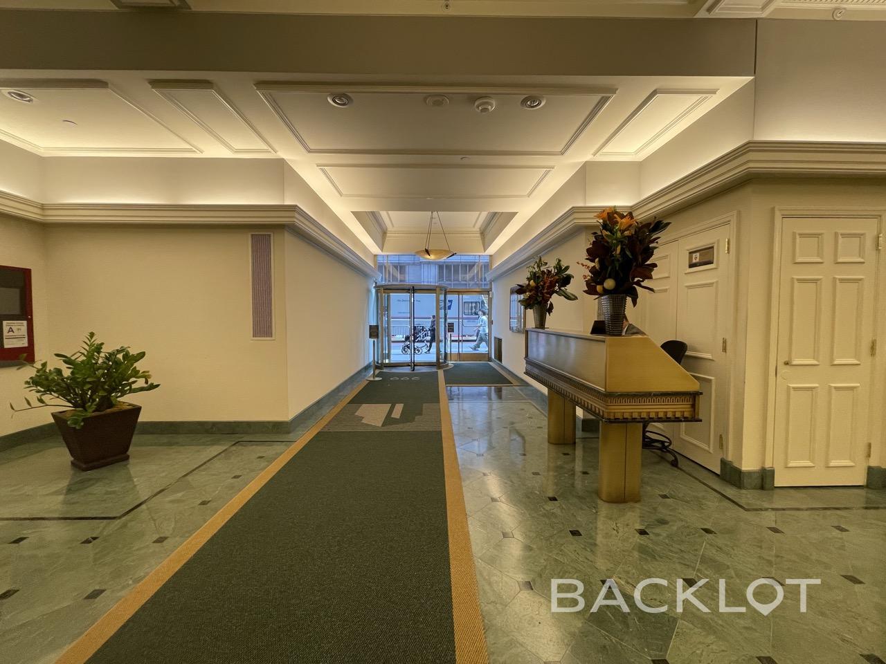 299 Broadway (Lobbies) - Backlot