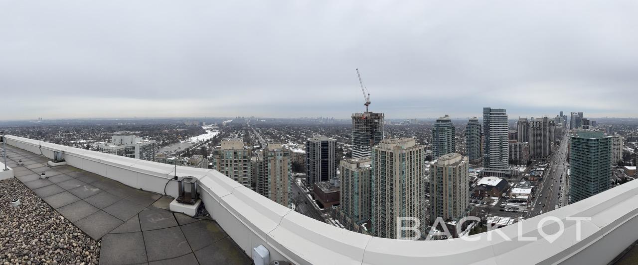 5650 Yonge Street (Roofs) - Backlot