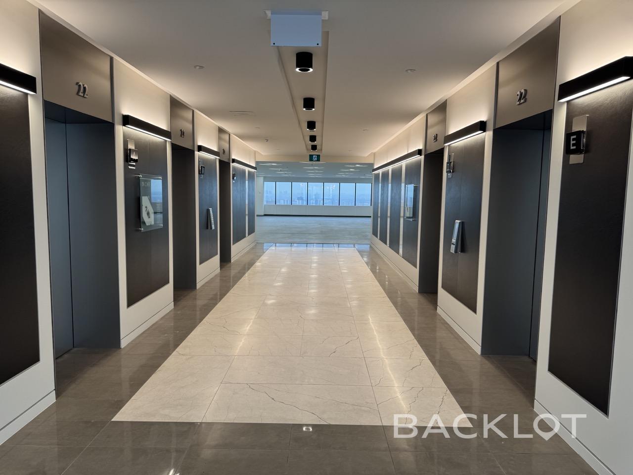 5650 Yonge Street FL 22 (Offices) - Backlot