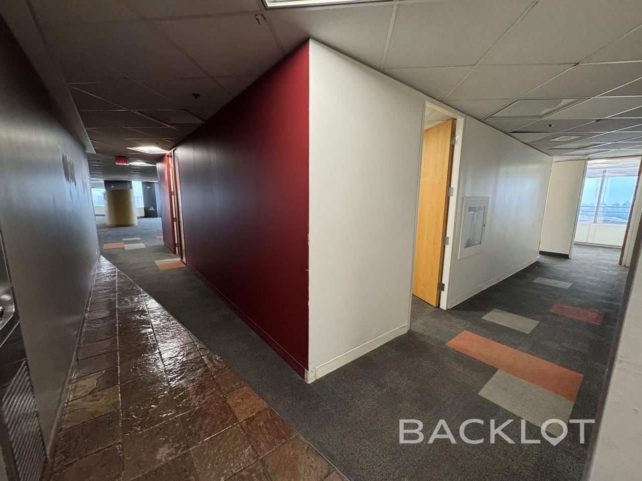 5650 Yonge Street FL 20 (Offices) - Backlot