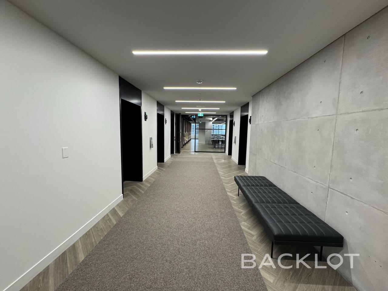 5650 Yonge Street FL 11 (Offices) - Backlot