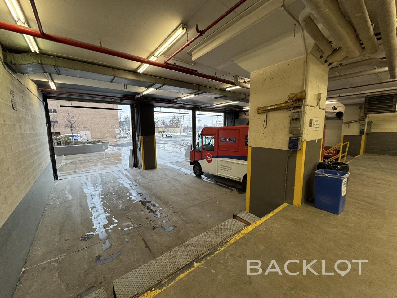 5650 Yonge Street (Loading Docks) - Backlot