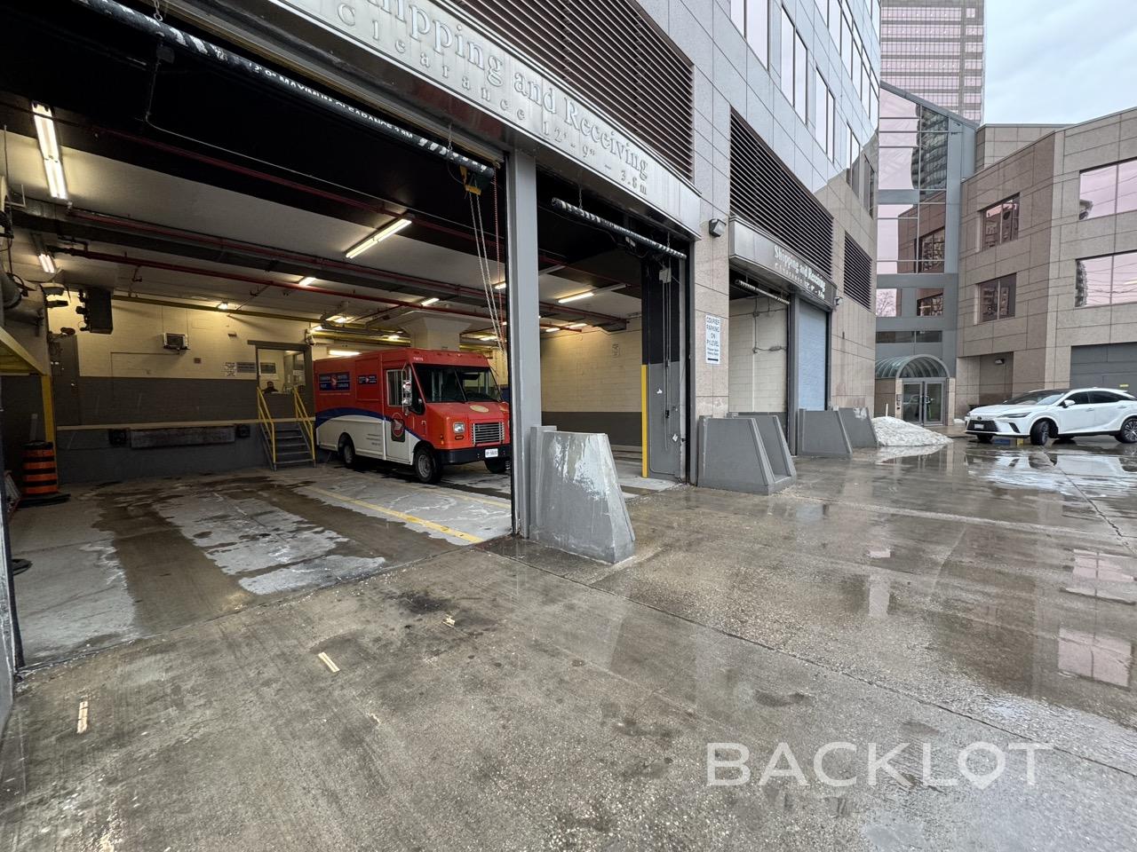 5650 Yonge Street (Loading Docks) - Backlot
