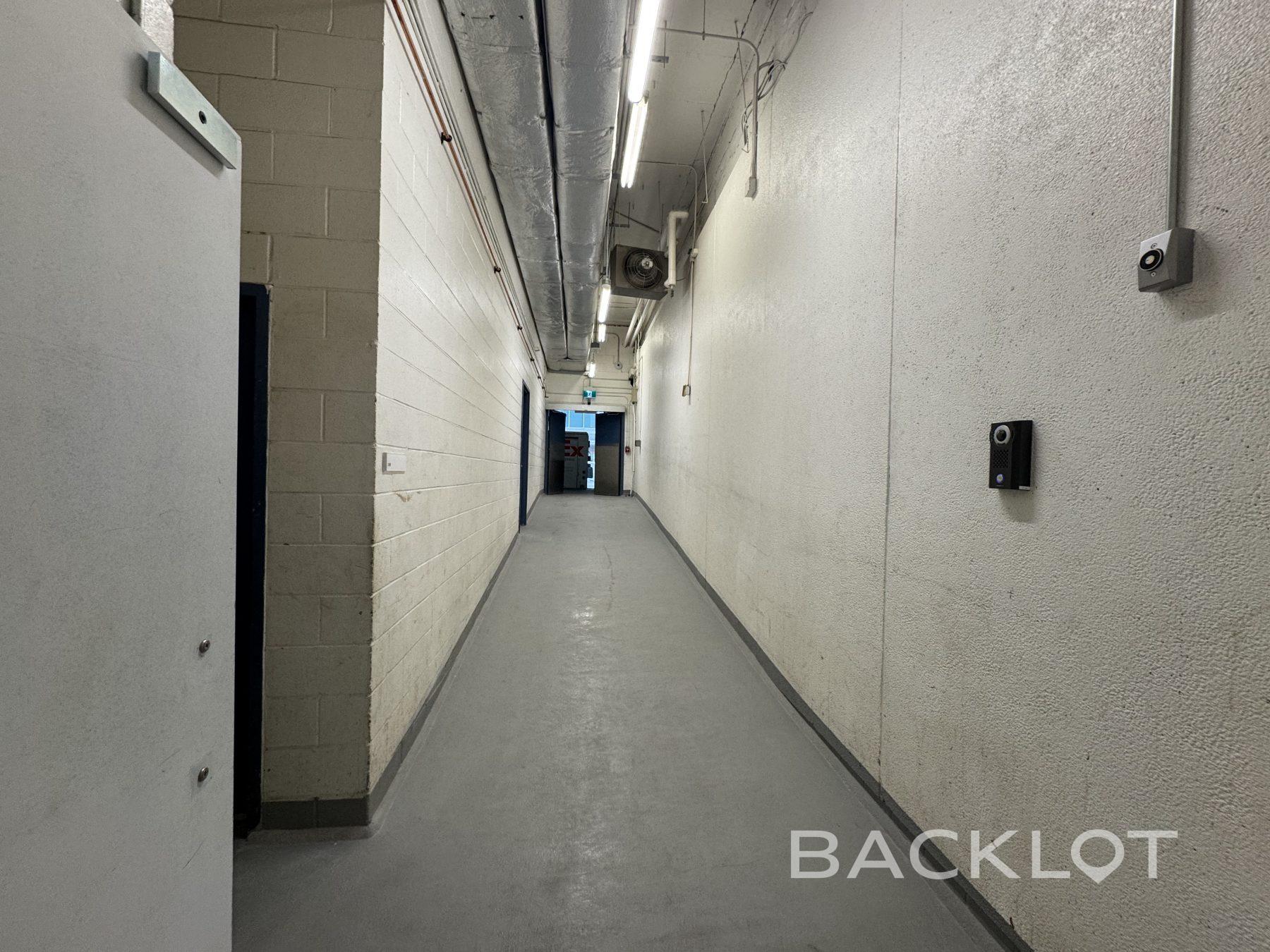 375 University Avenue (Loading Docks) - Backlot